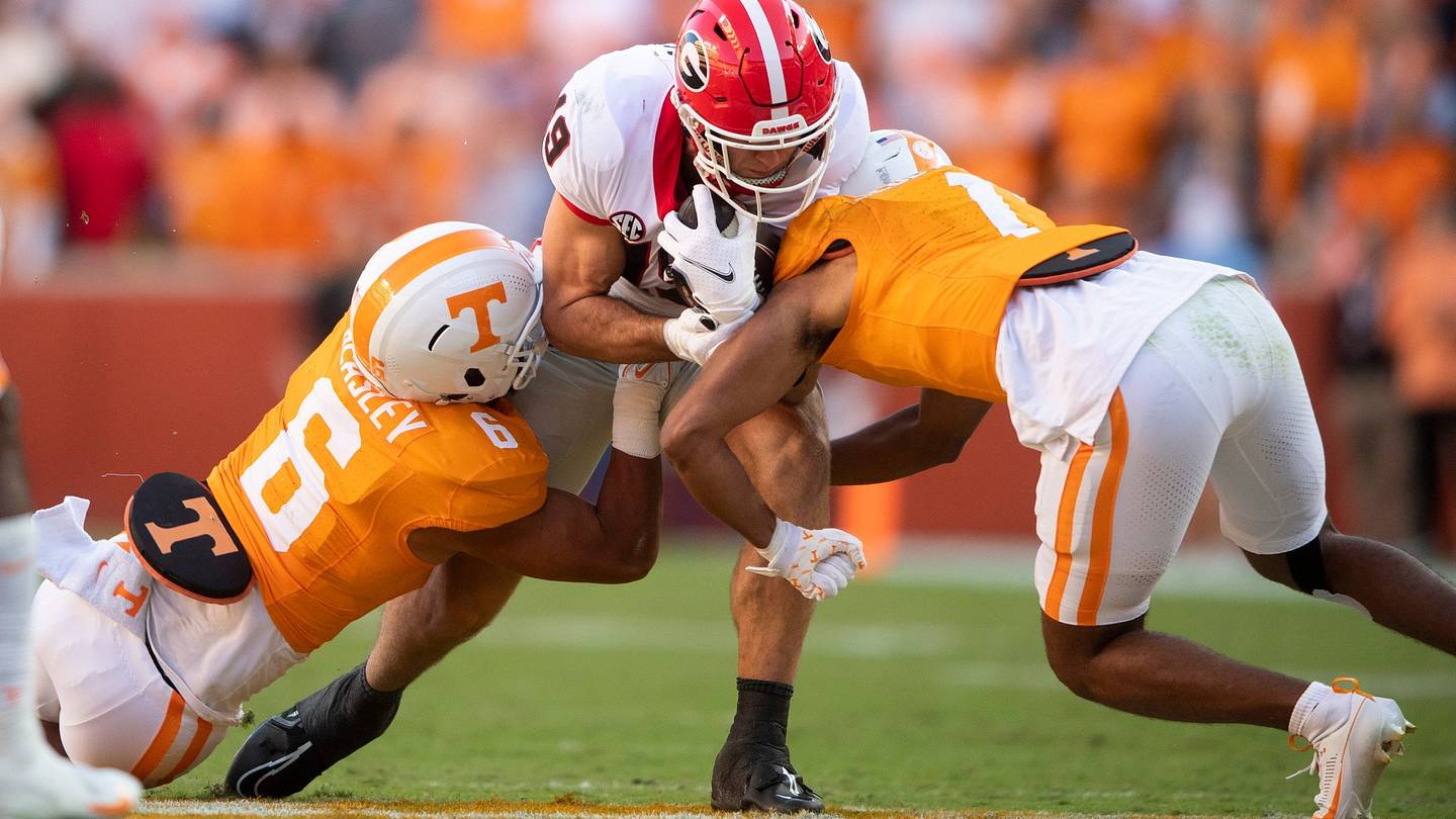 'Pretty Sweet!' Jets' Tight End Target Brock Bowers Dreams of Aaron ...