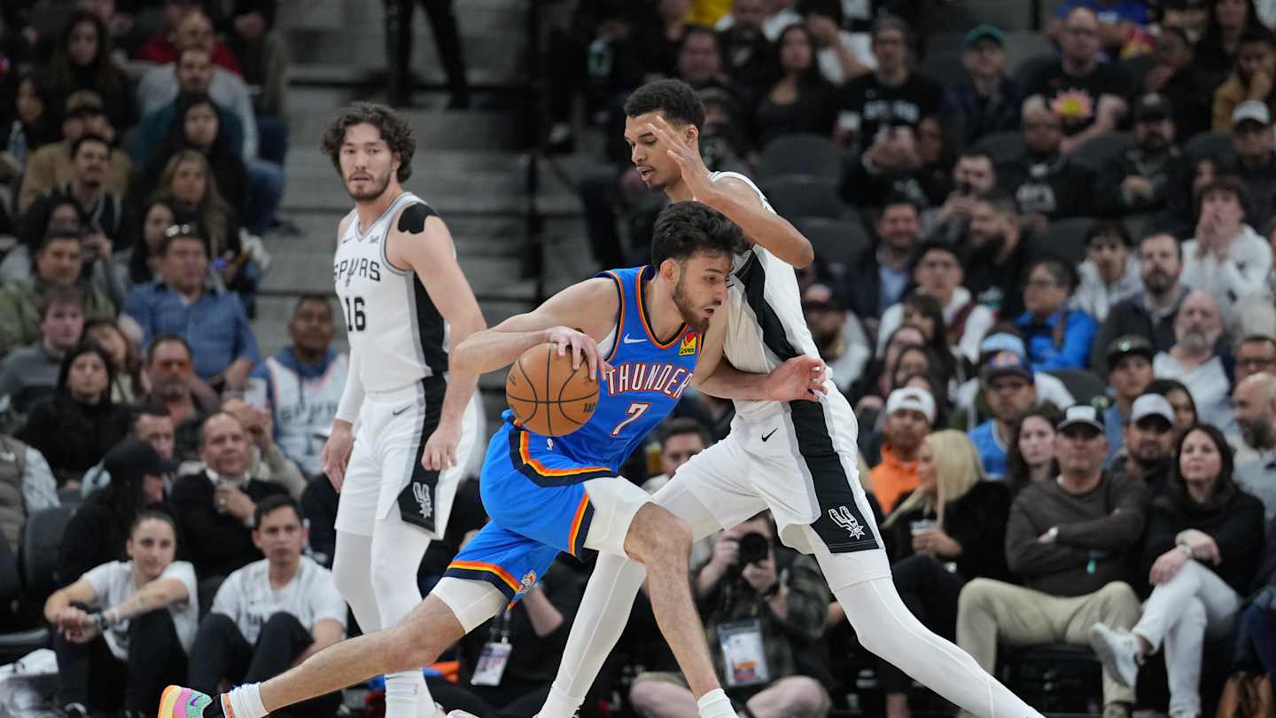 Social Media Reacts: Victor Wembanyama vs Chet Holmgren Showdown Part 3