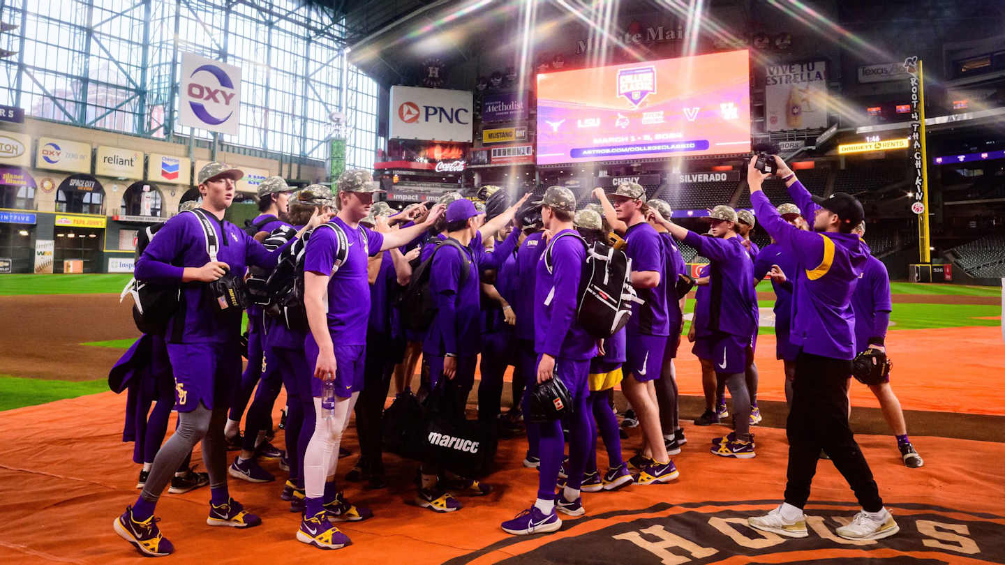 How to Watch: No. 2 LSU vs. Texas in Minute Maid Park