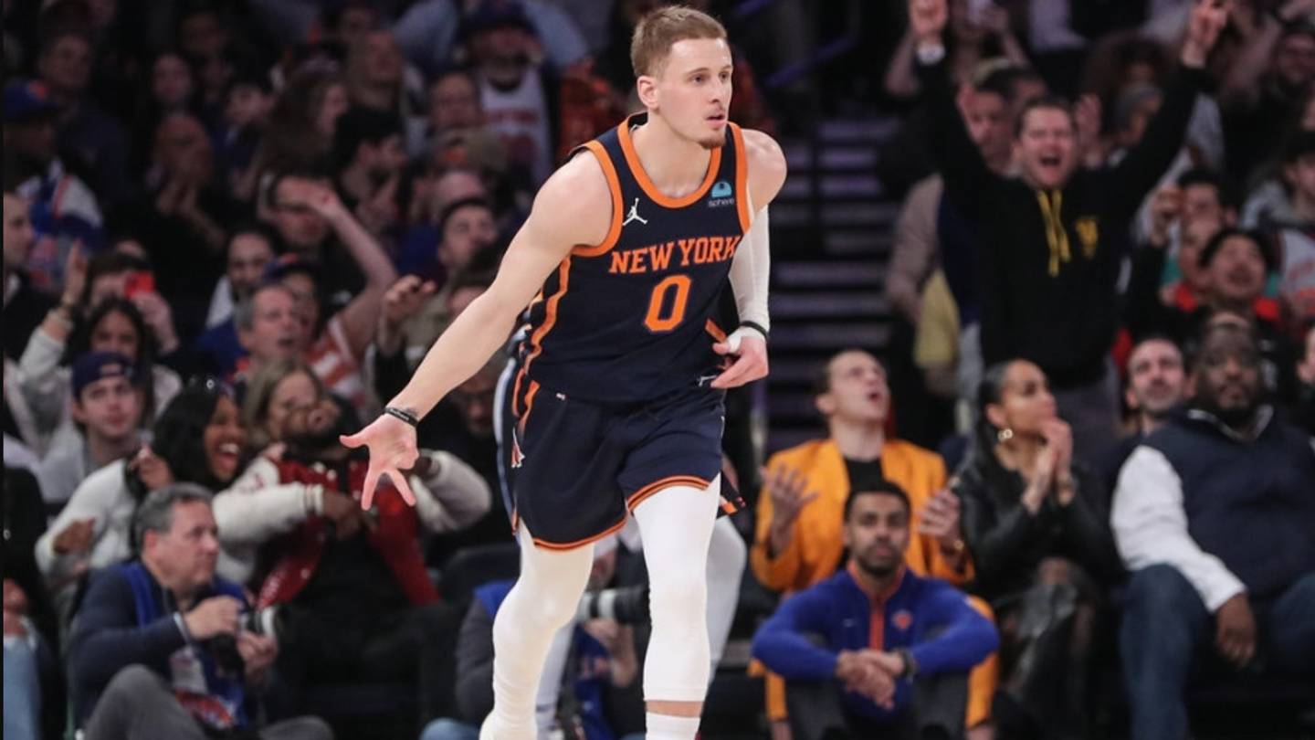 Donte DiVincenzo Hits Historic Knicks Landmark From Deep