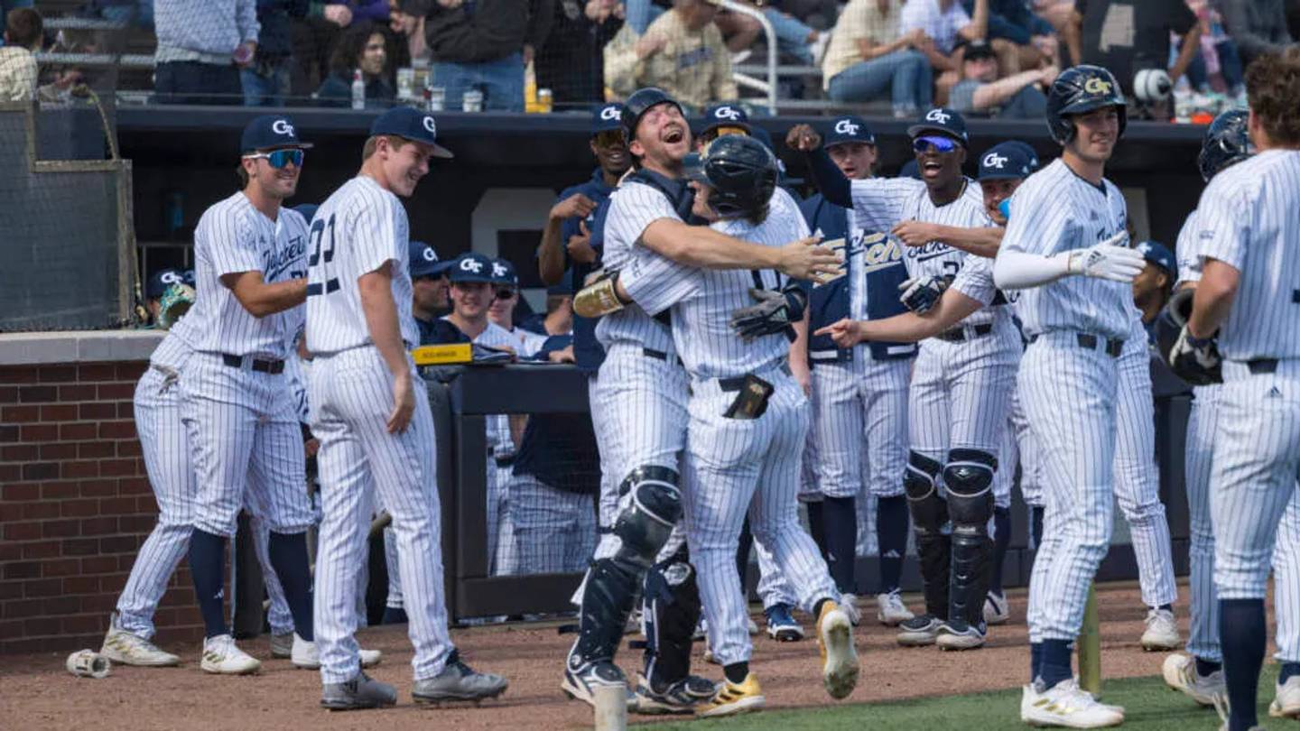 Georgia Tech Wins Fifth Straight by Beating Mercer on the Road 9-5