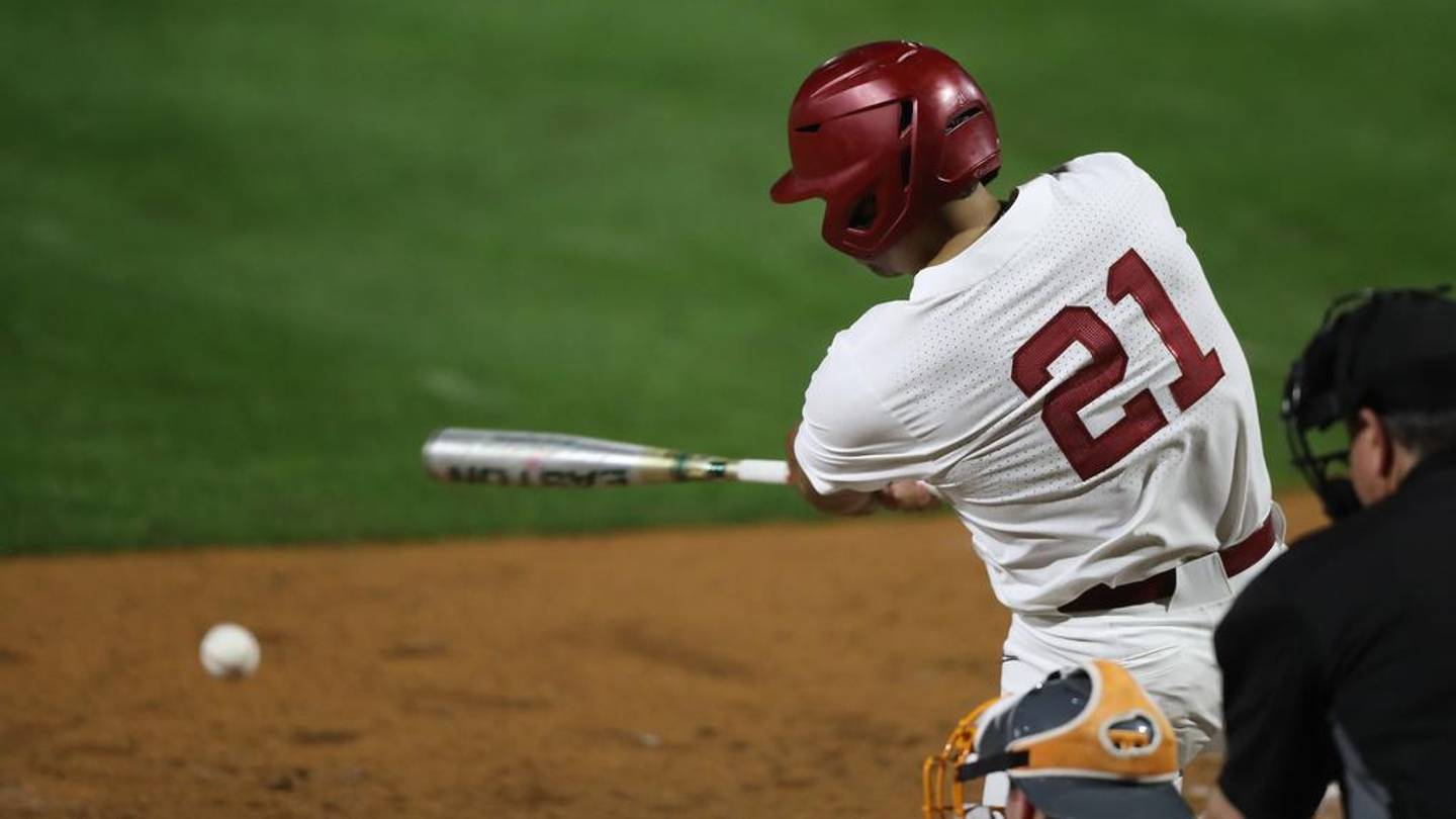 No. 14 Alabama Baseball Falls to No. 5 Tennessee in SEC Opener