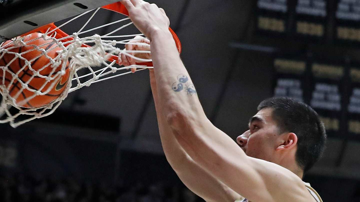Zach Edey Passes Rick Mount to Become Purdue's All-Time Scoring Leader
