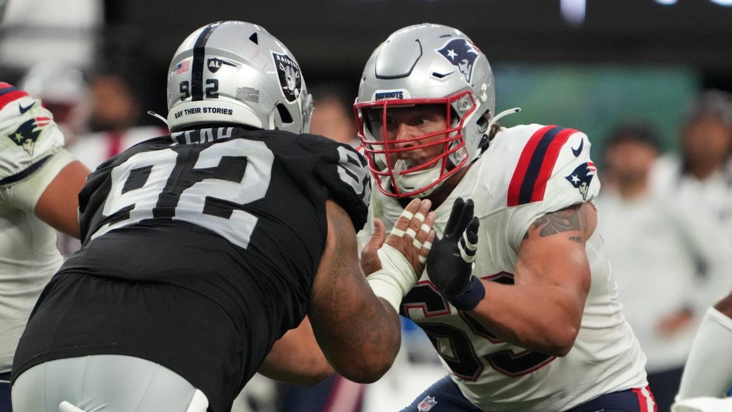 Tennessee Titans Add DL Kyle Peko to Roster, Place DL Shakel Brown on ...