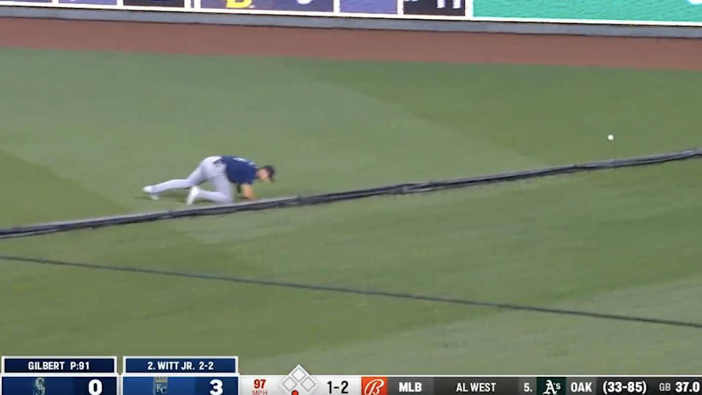 MLB Fans Rightfully Had One Problem With Bobby Witt Jr.’s Inside-the ...