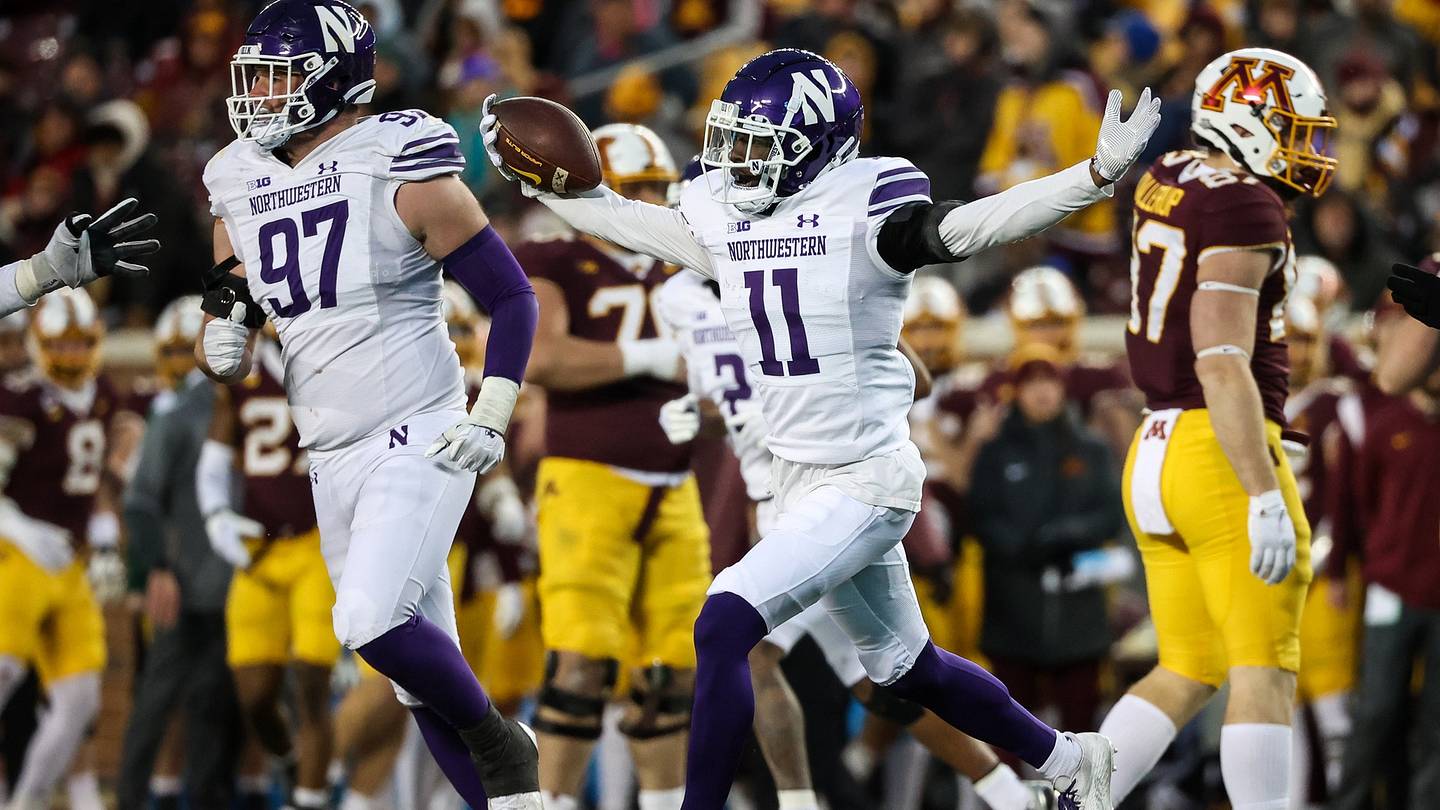 Big Ten Roundup (Aug. 18): Former Northwestern Athletes Defend School ...