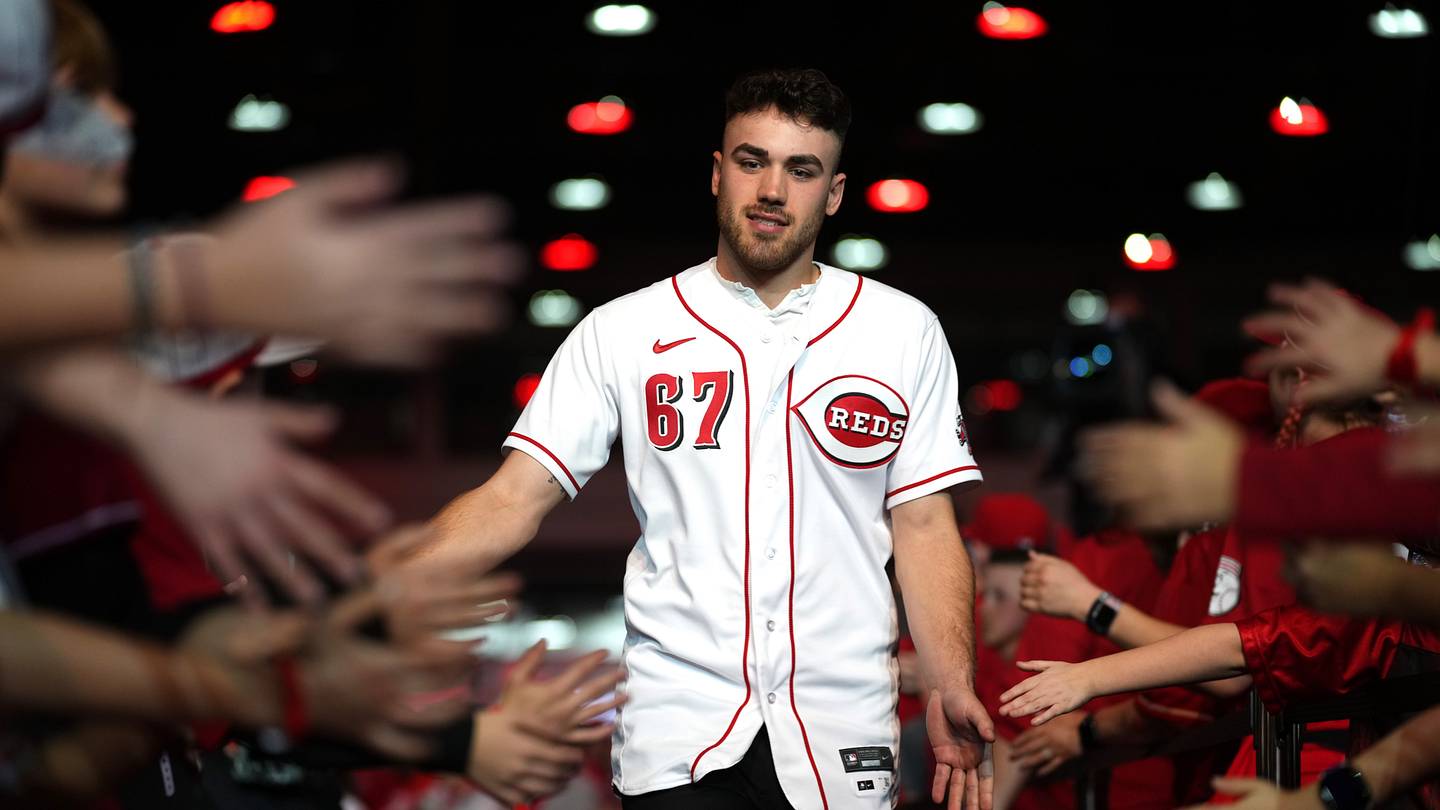 Cincinnati Reds Call Up Prospect Michael Siani, Move Stuart Fairchild ...