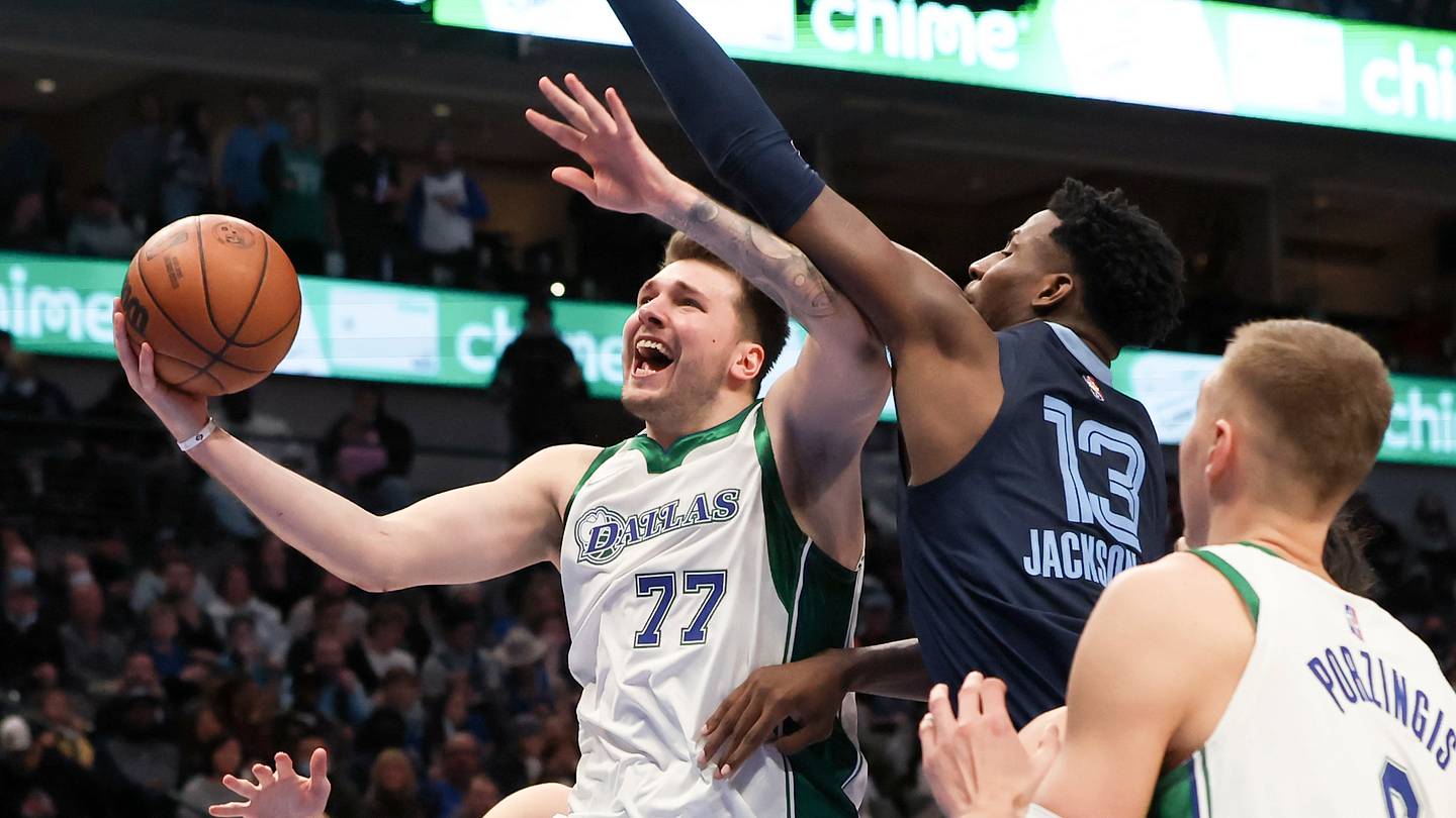 Grizzlies Star Recalls 2018 Draft: Mavs' Luka Doncic 'Was Like a Myth'