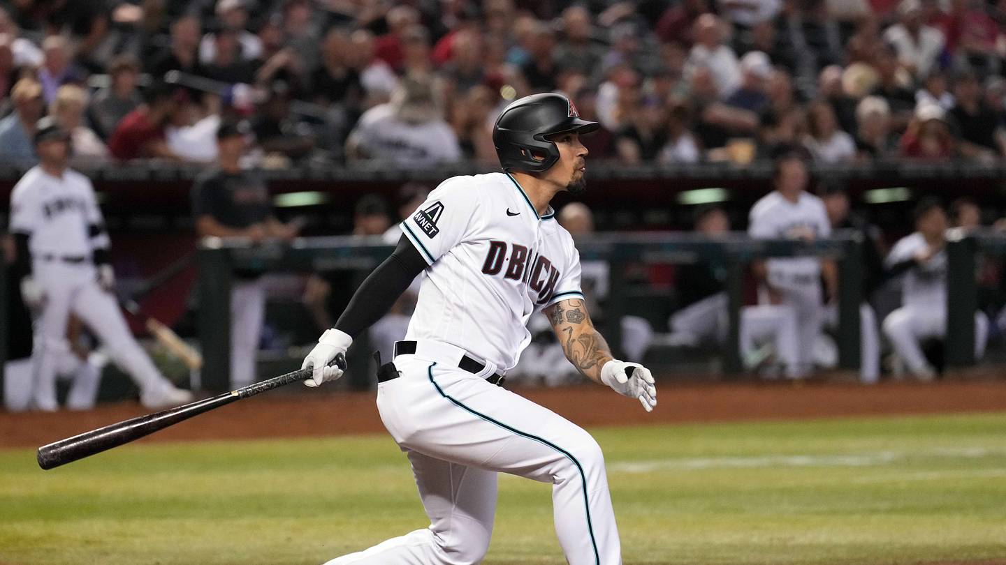 Diamondbacks Attempt Four Game Sweep Vs. Cubs