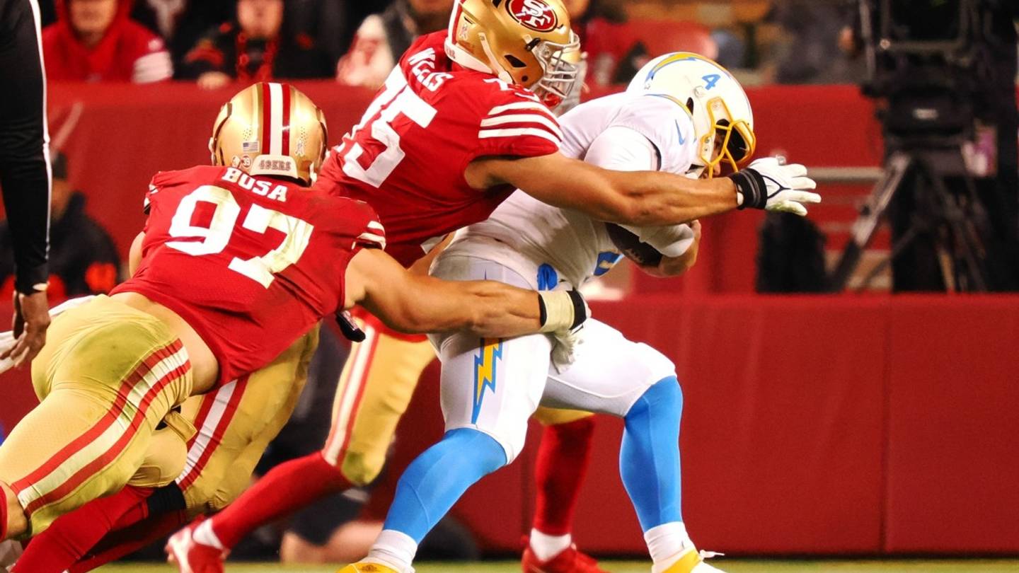 Raiders Sign One to Practice Squad, Release One
