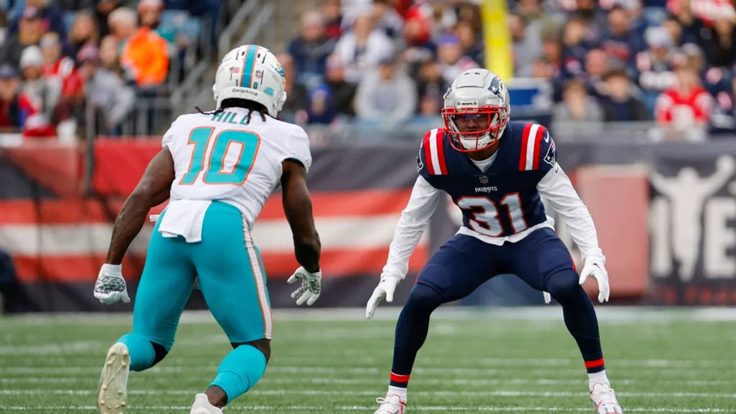 Tracking Tyreek: Patriots’ Plan For Defending Dolphins?