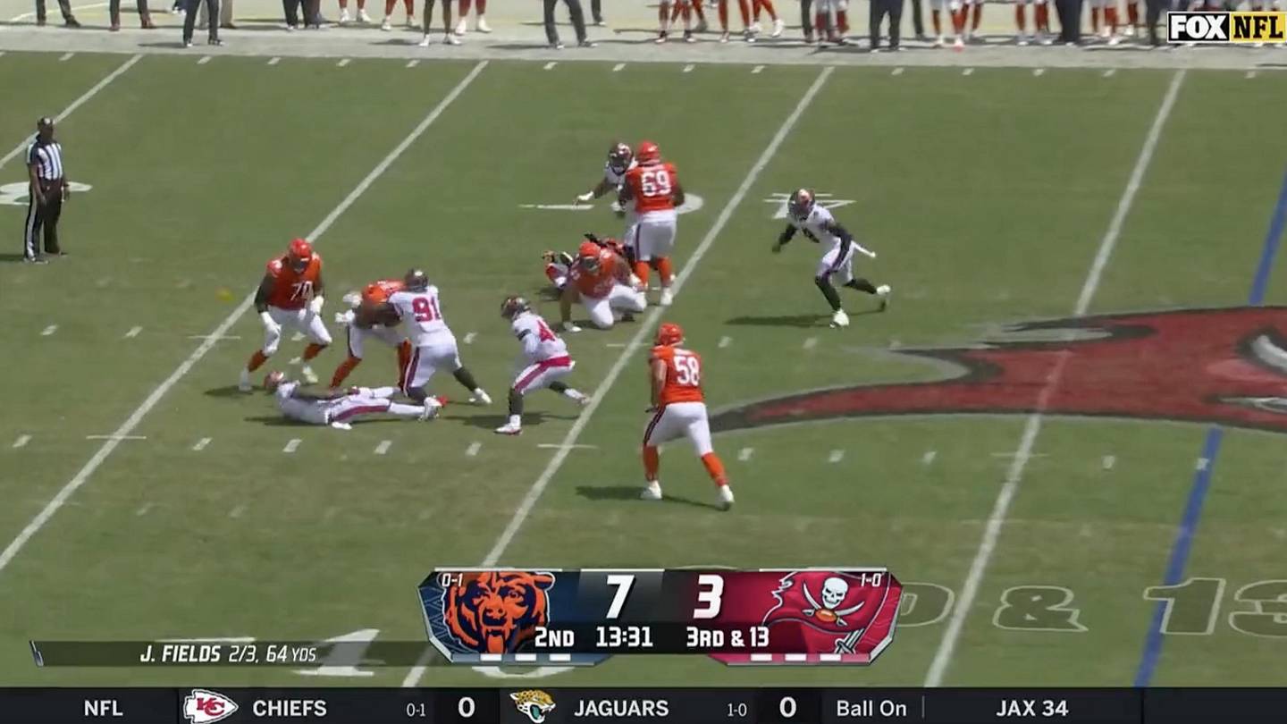 NFL Fans Ripped Bears QB Justin Fields for Dreadful Mistakes Against ...