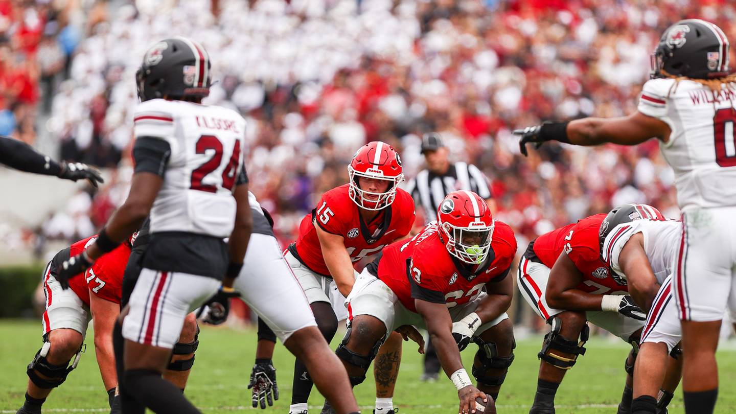 New Rule Changes Are Affecting Georgia's Offense Drastically