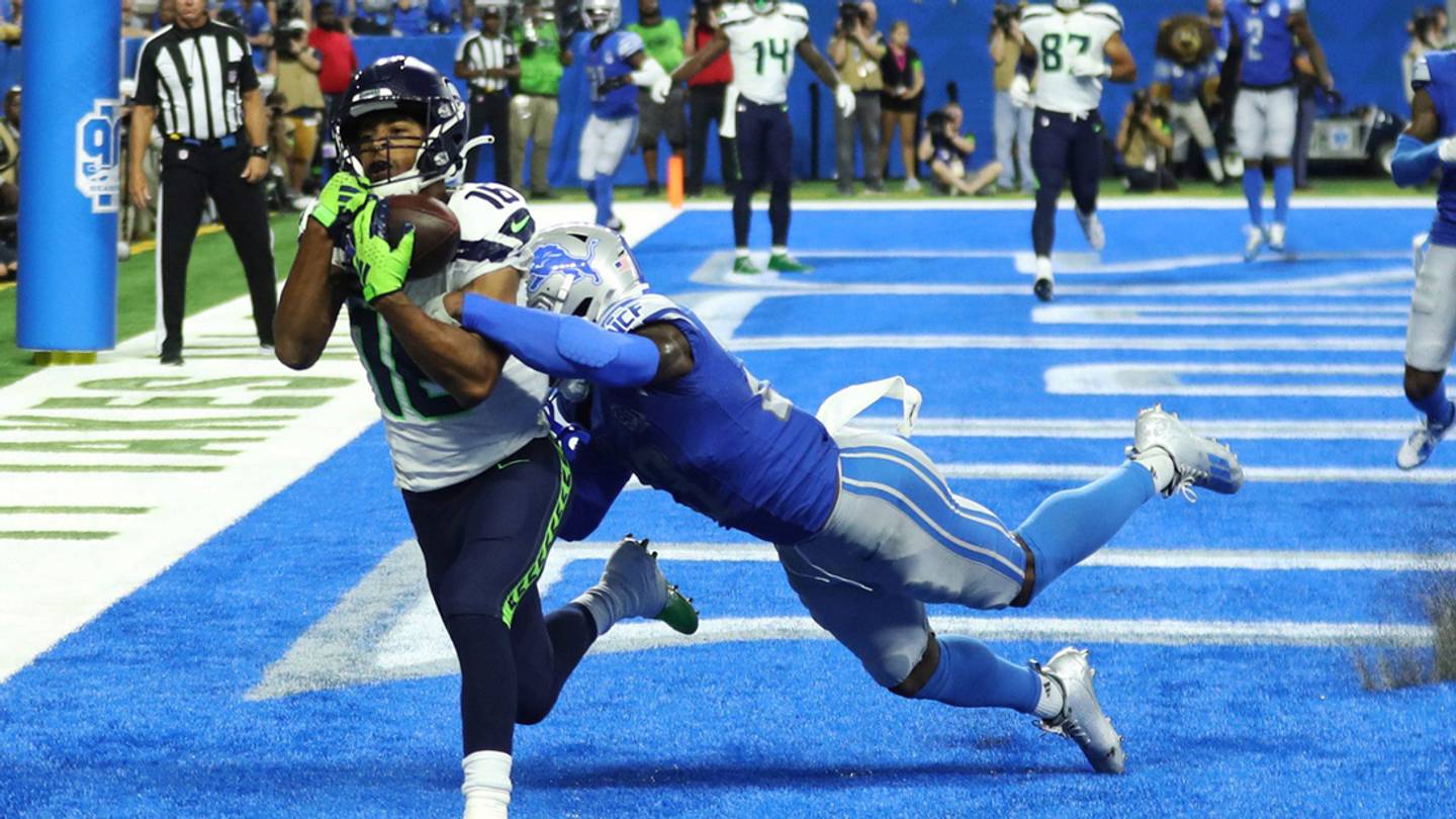 Studs and Duds: Seahawks Pick on Jerry Jacobs, Expose Secondary
