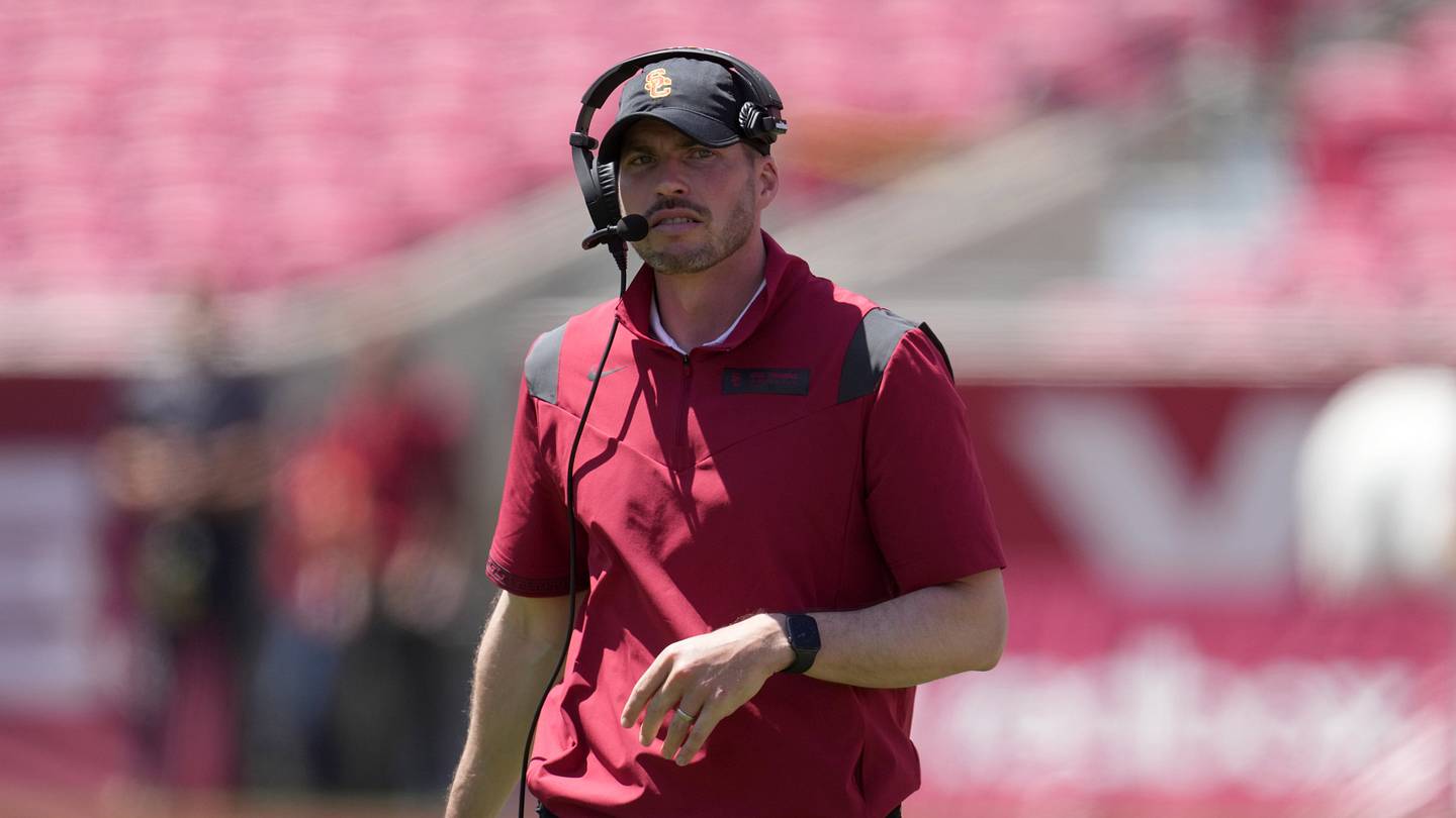 USC Football: Defensive Coordinator Alex Grinch Faces Criticism After ...