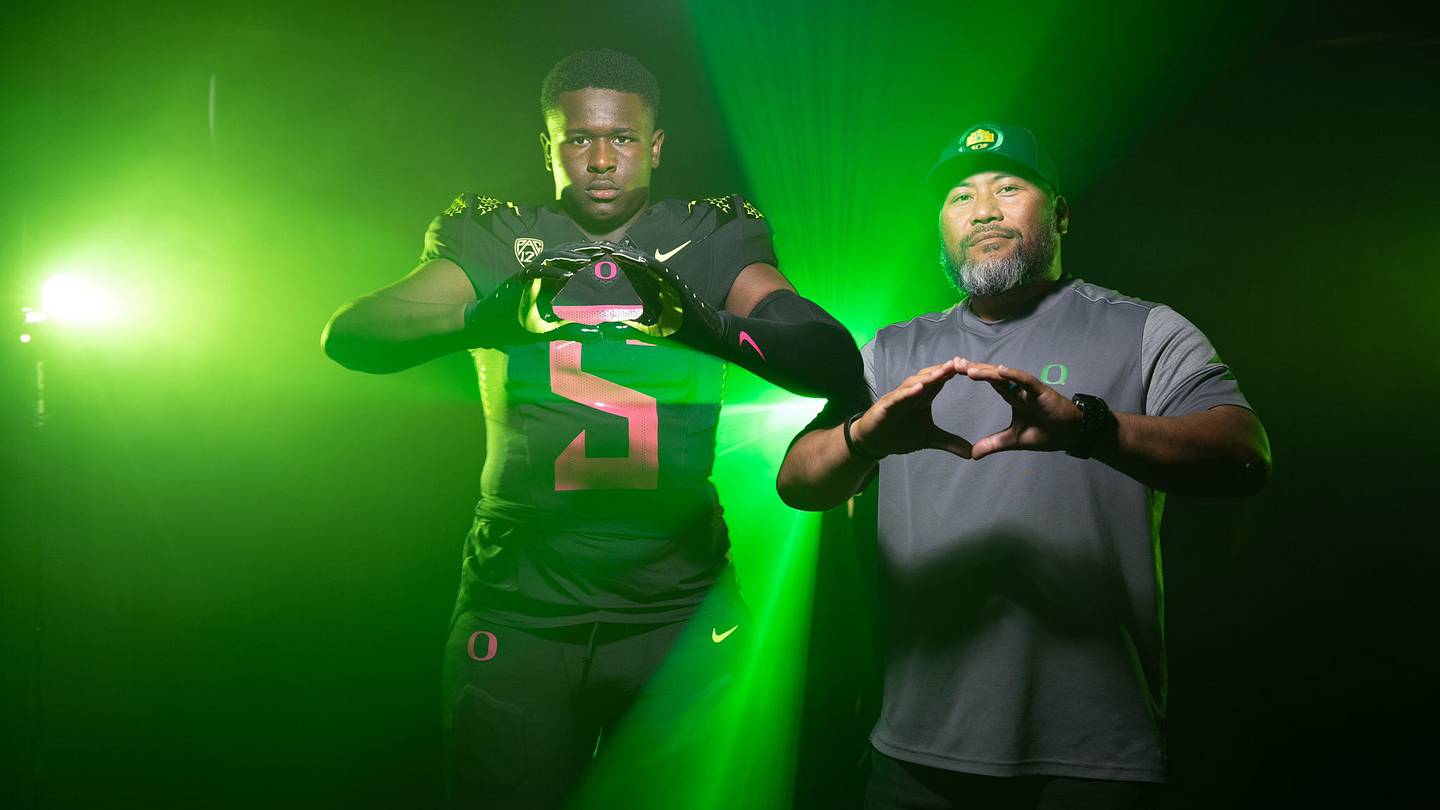 5-Star DL Tony Cumberland Details Oregon Commitment