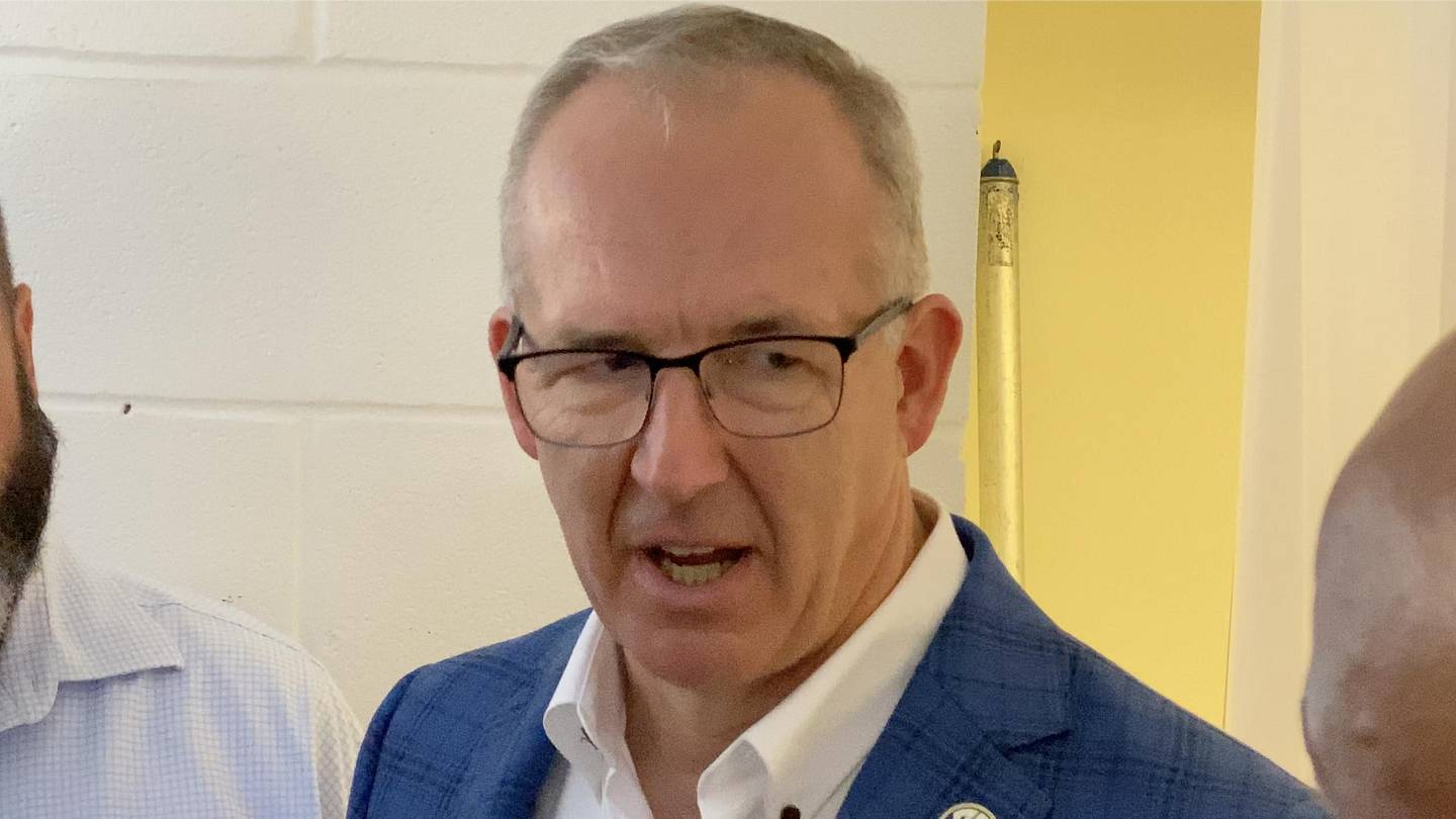 'Respectful' SEC Commissioner Greg Sankey Discusses OU-Texas Kickoff ...