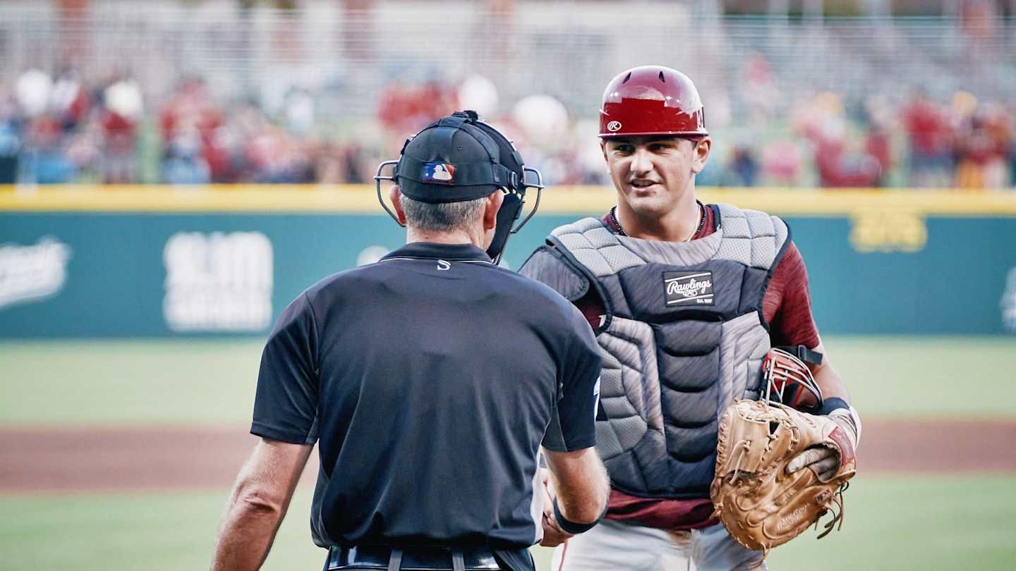 Dose of California Brotherly Love Helps Helfrick Prepare For Razorbacks