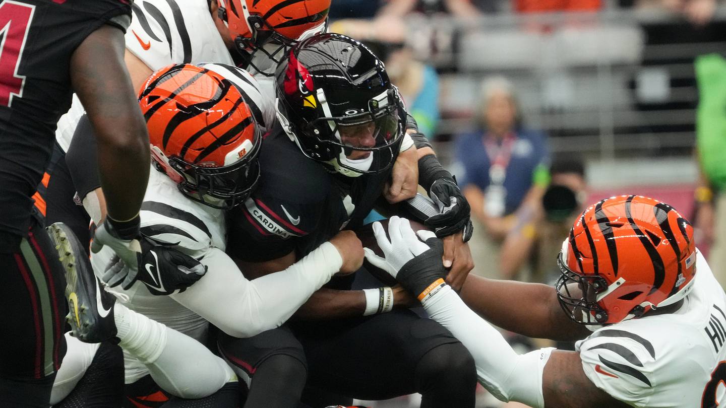 Watch: Bengals Hand Out Game Balls Following 34-20 Win Over Arizona