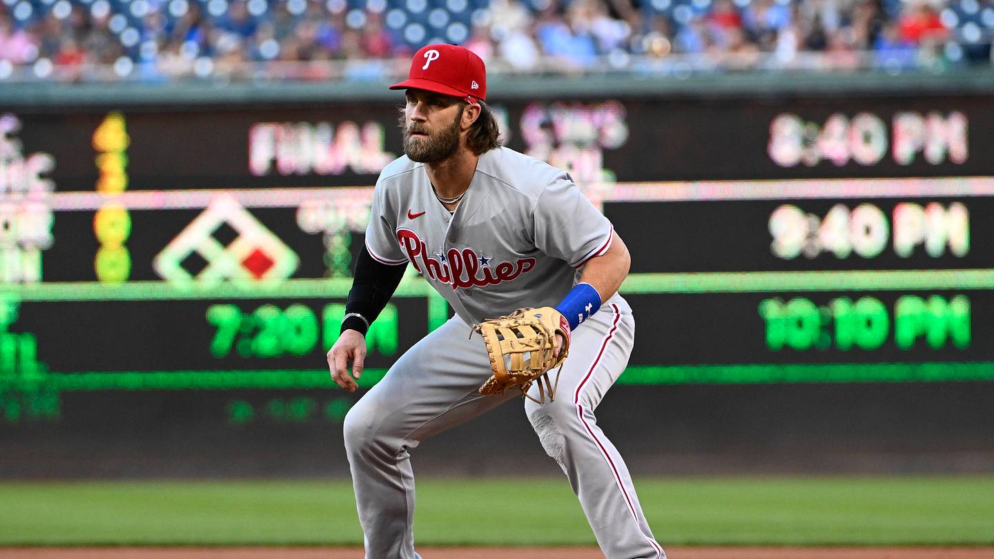 Harper's Defense Proving His MVP Value For Phillies