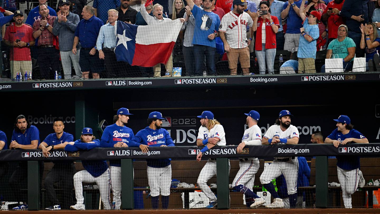 'Obnoxiously Loud.' Texas Rangers Hope Fans Match Philly's Decibels For ...