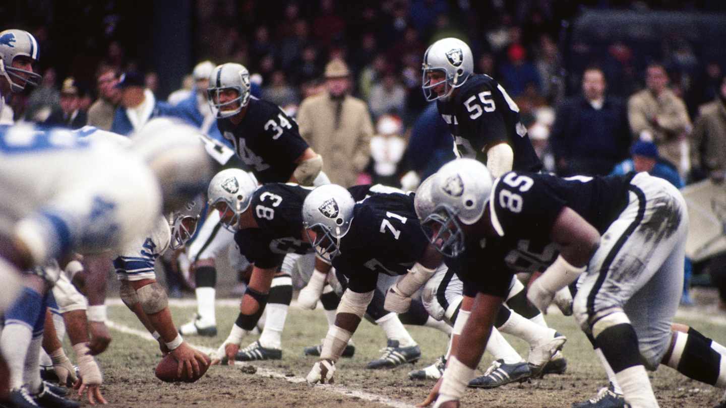 Raiders-Lions First Met on Thanksgiving 1970