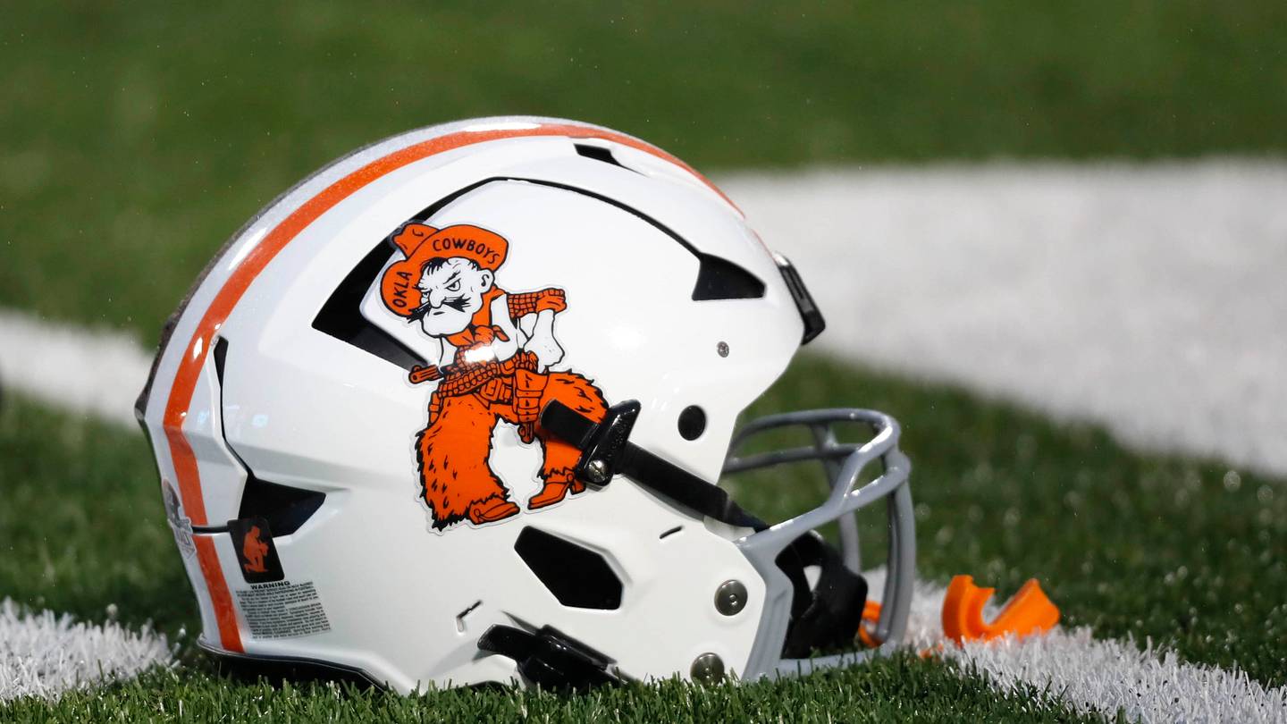 Former Oklahoma State Offensive Lineman Facing Obstacle in Transfer Portal