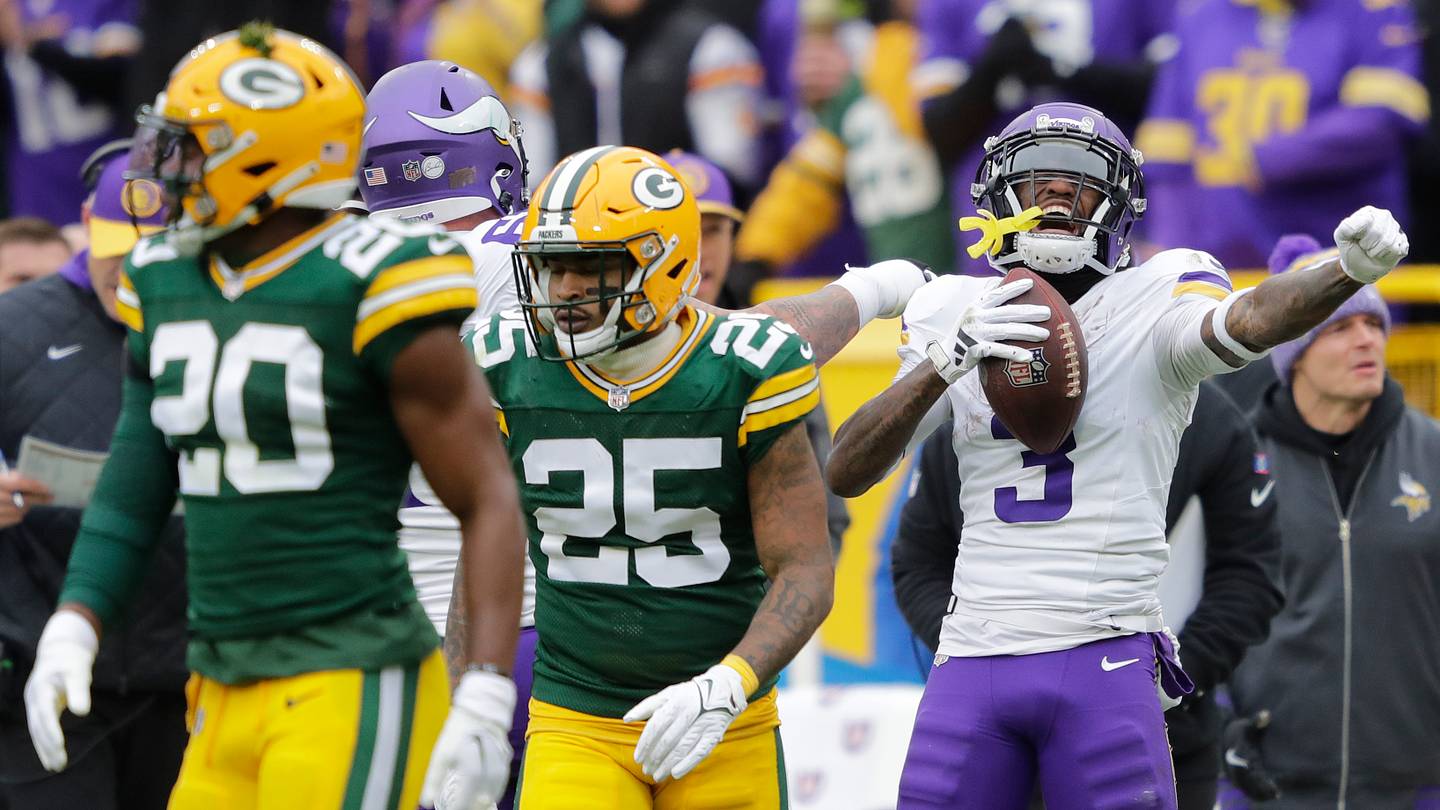 Vikings' Big Win Over Packers Overshadowed By Kirk Cousins Injury News