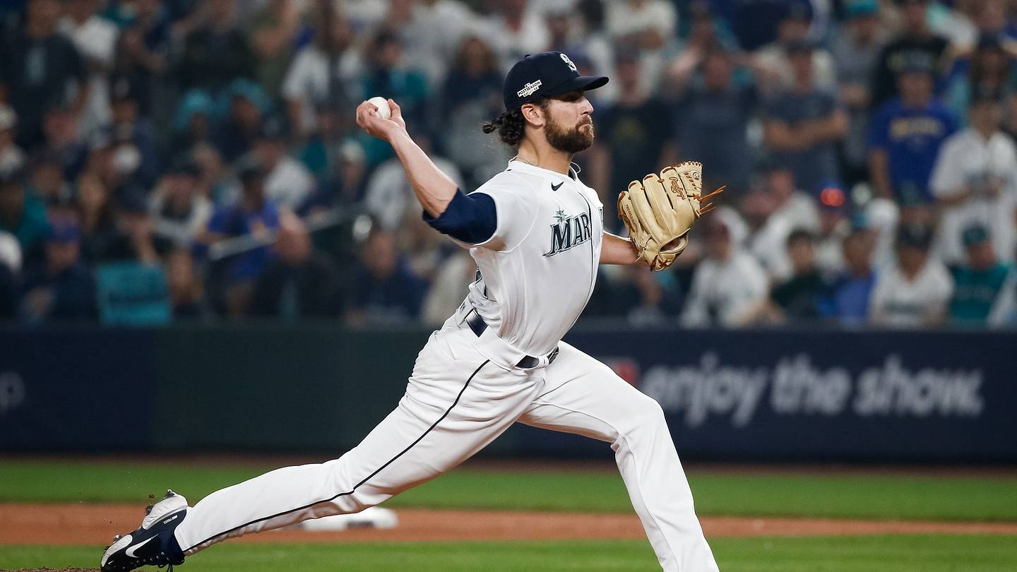 Seattle Mariners Lose Popular and Useful Reliever in Waiver Claim ...