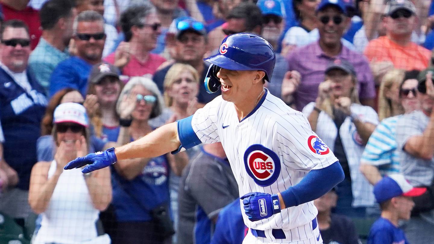 Chicago Cubs Outright Number of Players as Offseason Begins