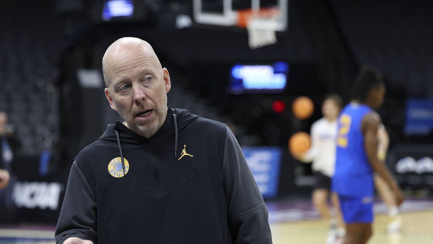 UCLA Basketball: Mick Cronin Singles Out Main Factor Behind Bruins' 2nd ...