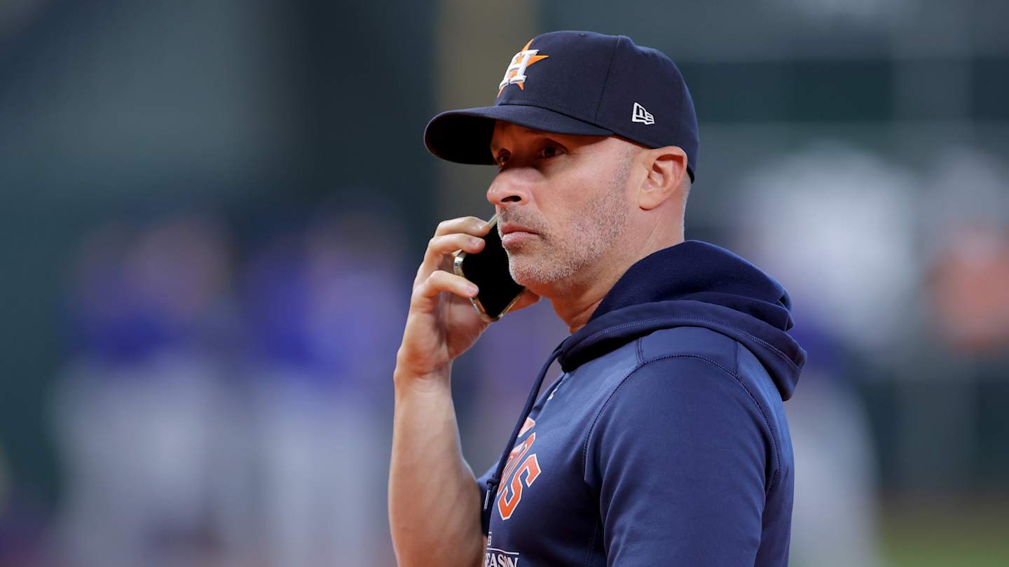 Houston Astros Manager Reveals How He'll Deal With Underperforming Players