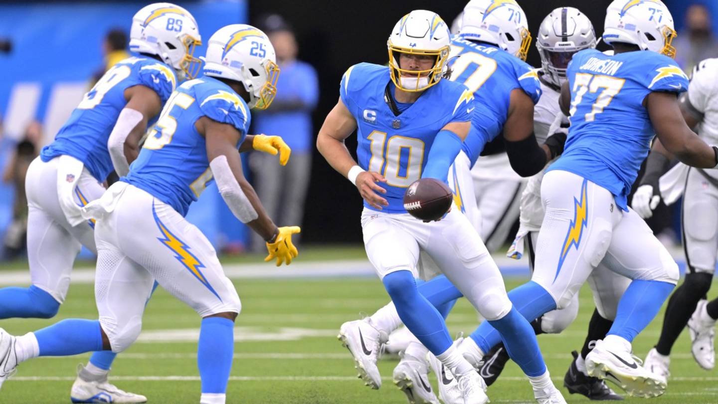 Chargers Injury Report: New Gory Intel Revealed On Justin Herbert's ...