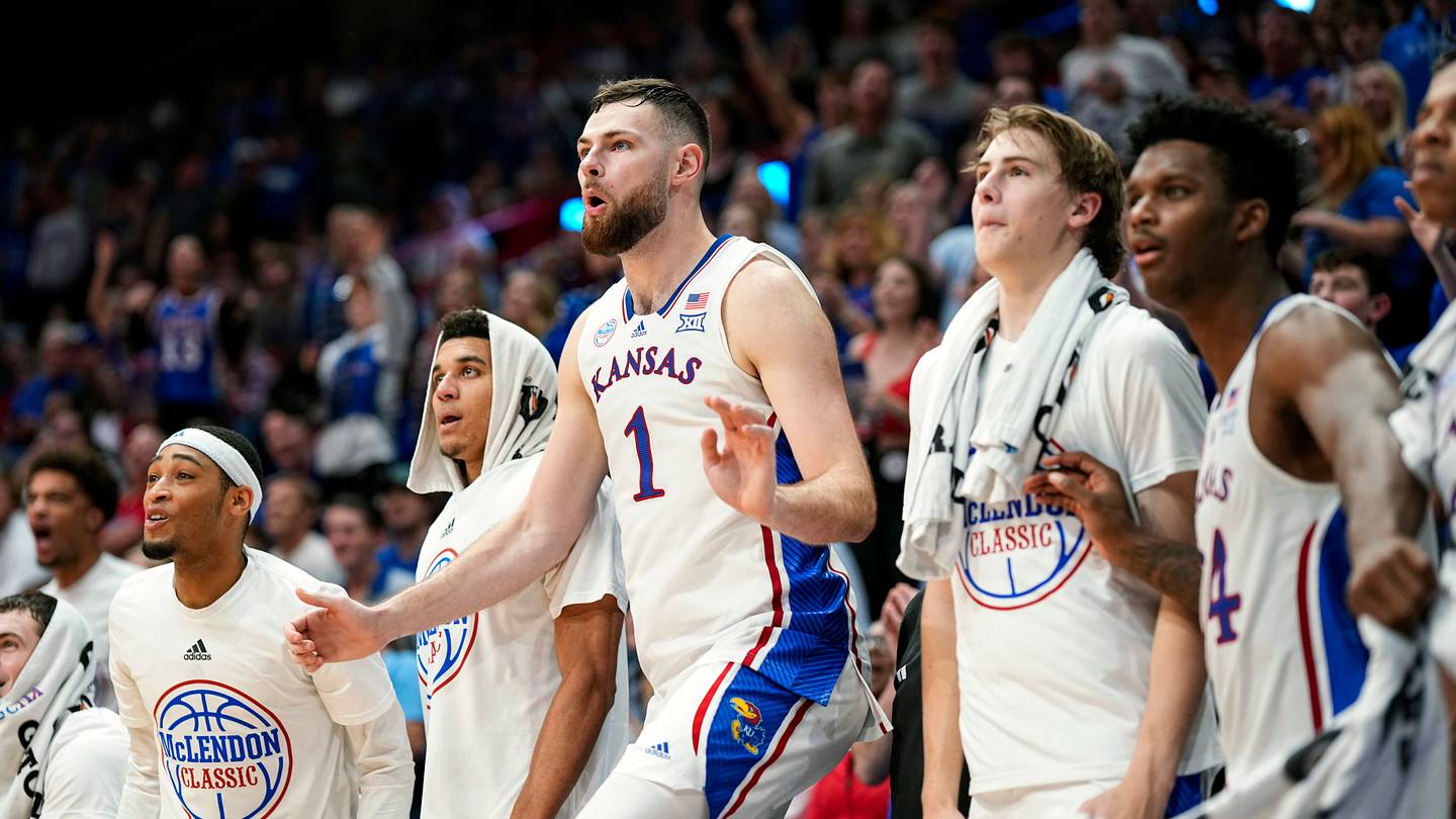Manhattan Jaspers at Kansas Jayhawks Basketball Predictions: Rinse and ...