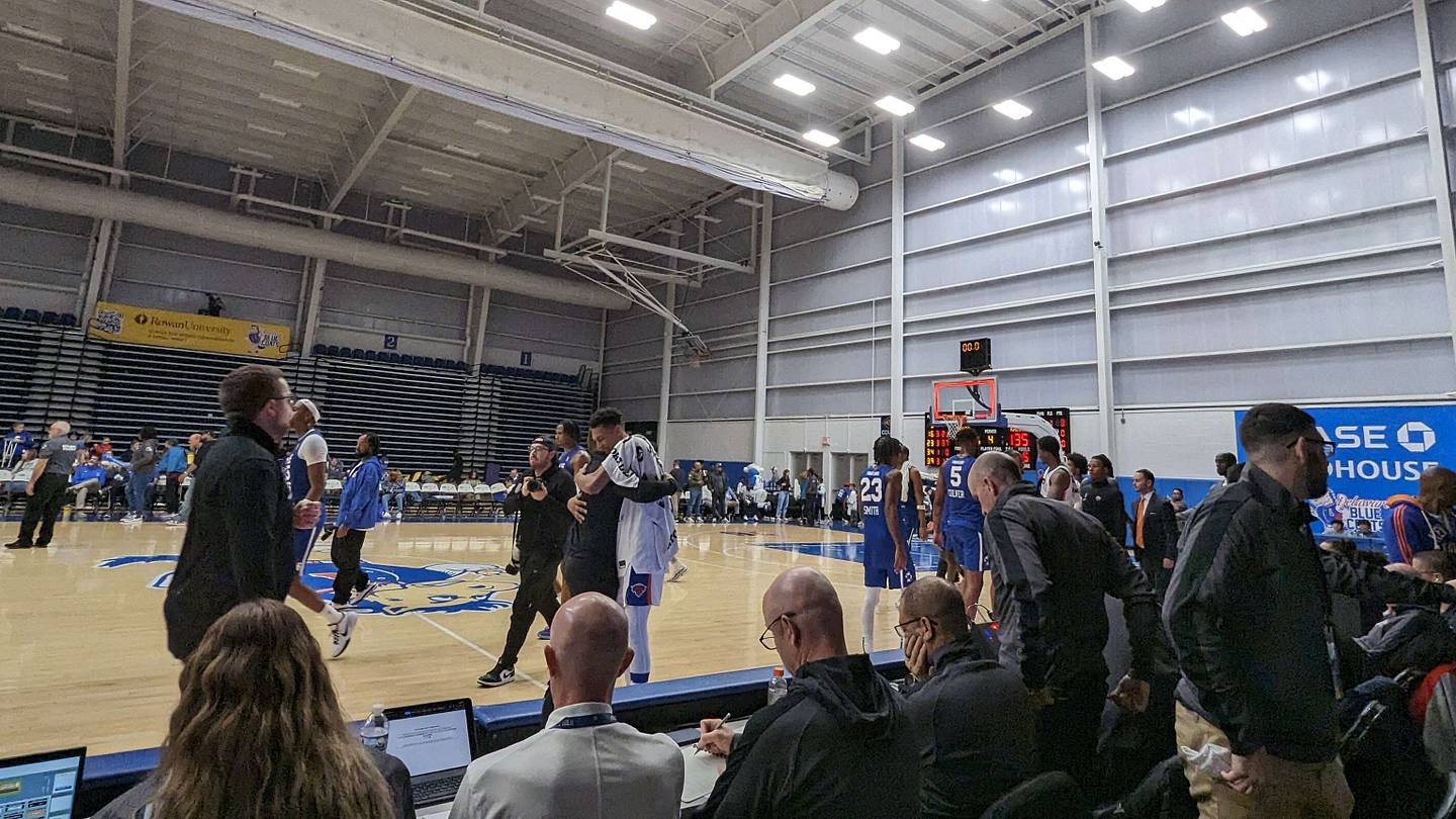 76ers: Delaware Blue Coats Handed Tough Loss in Season Opener