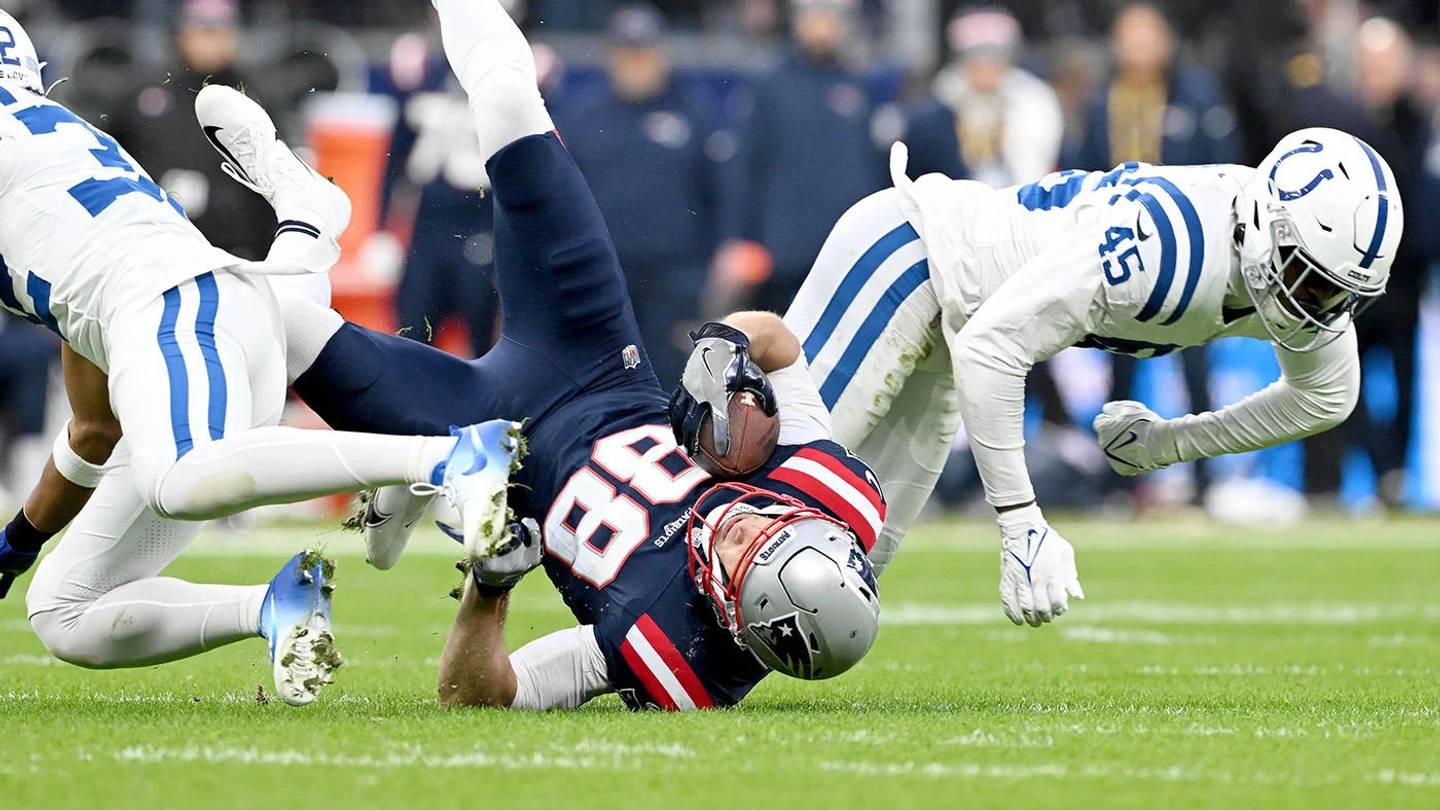 Patriots' Tight End on 2023: 'Disappointed In Myself'