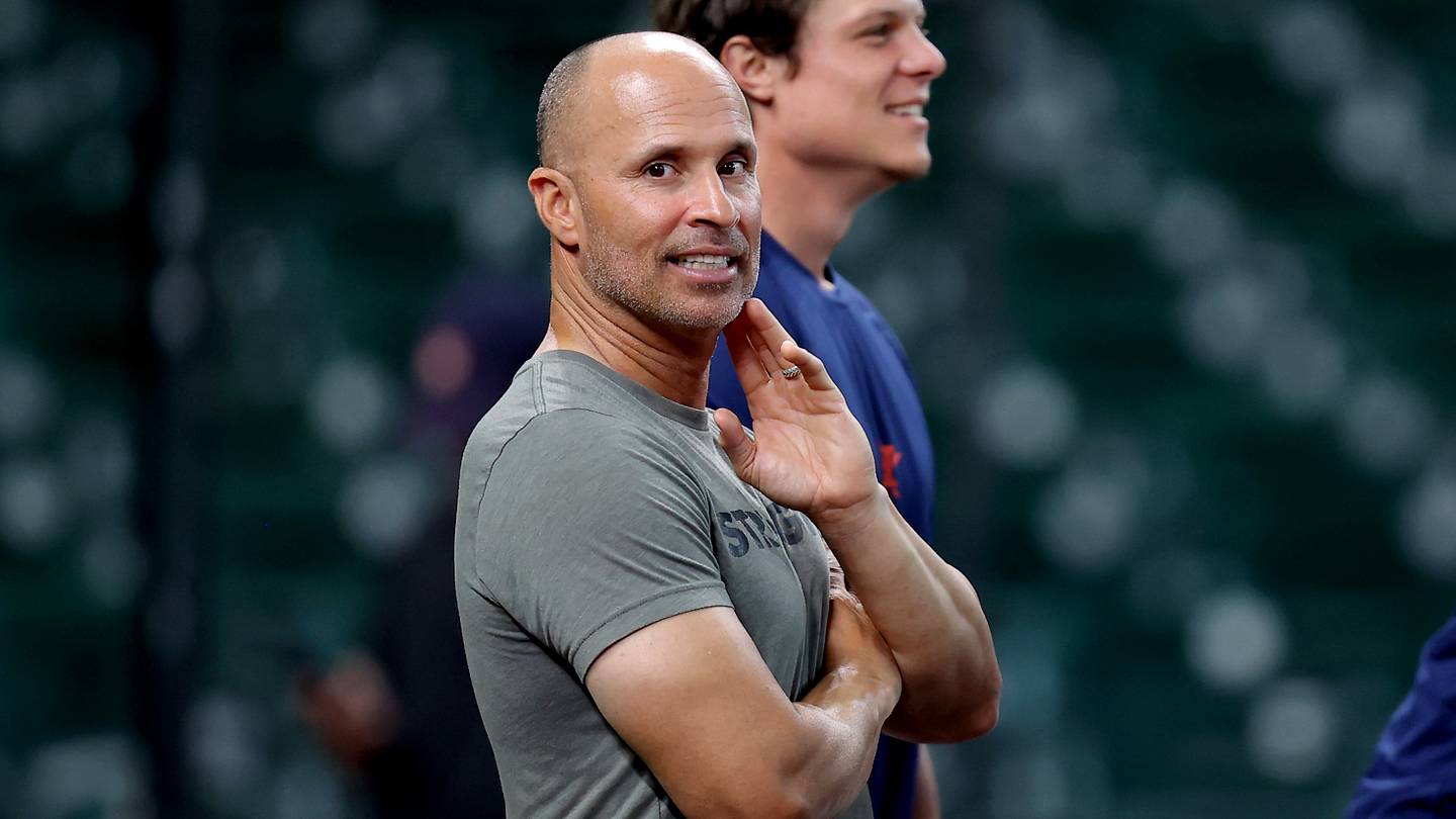 Joe Espada Officially Introduced as Houston Astros Manager