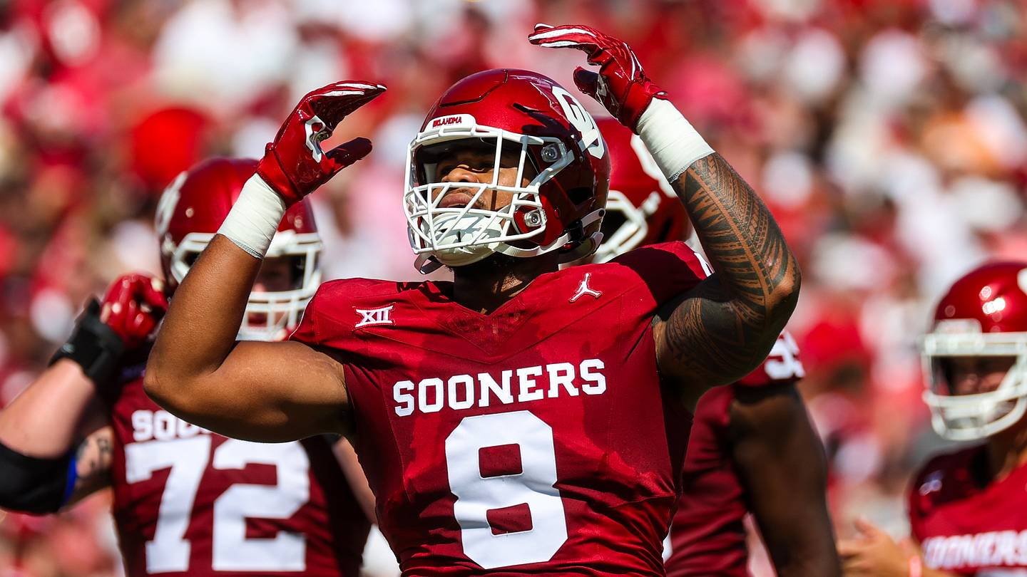 For Oklahoma DT Jonah Laulu, Goal Line Stands Can 'Snowball,' Just Like ...