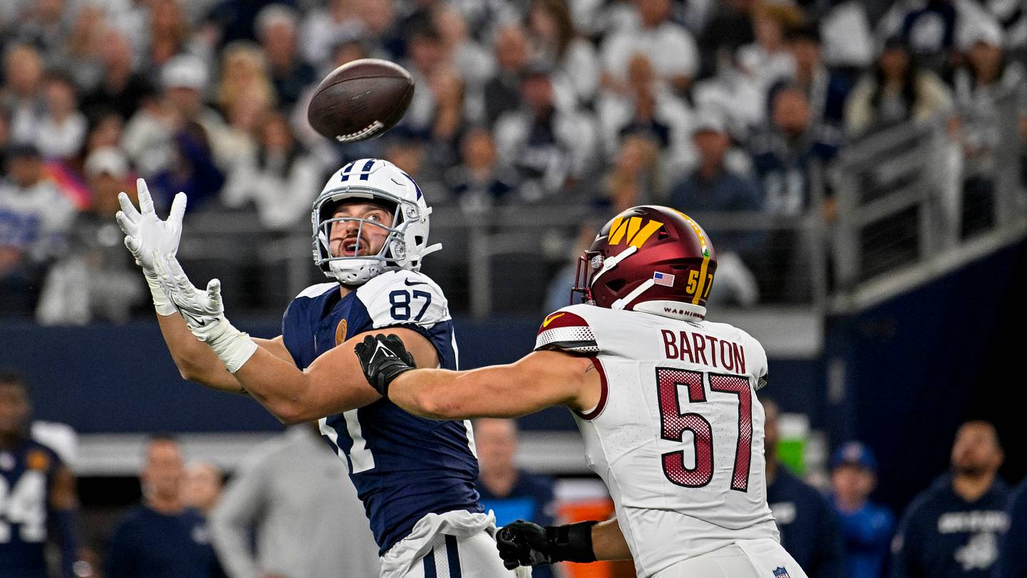 Dallas Cowboys Feast, But Washington Commanders Nap in Thanksgiving ...