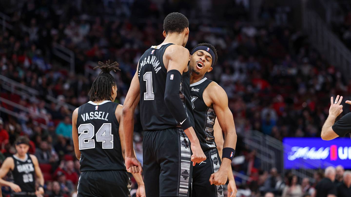 Lakers Highlights: Spurs Best Shorthanded LA In Second Meeting This Week