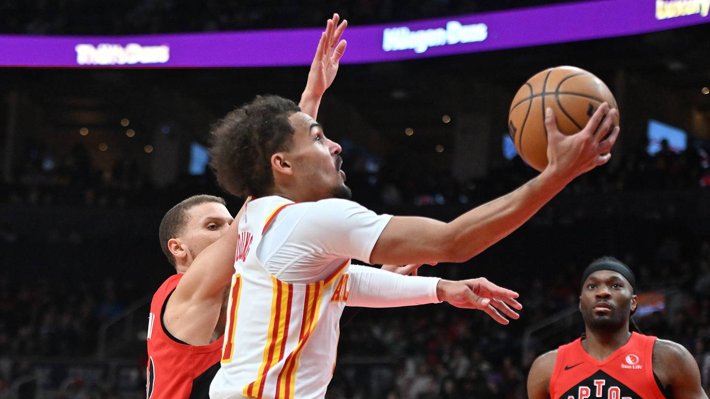 Toronto's Three-Point Shooting Sends the Hawks to a Fifth Straight Loss