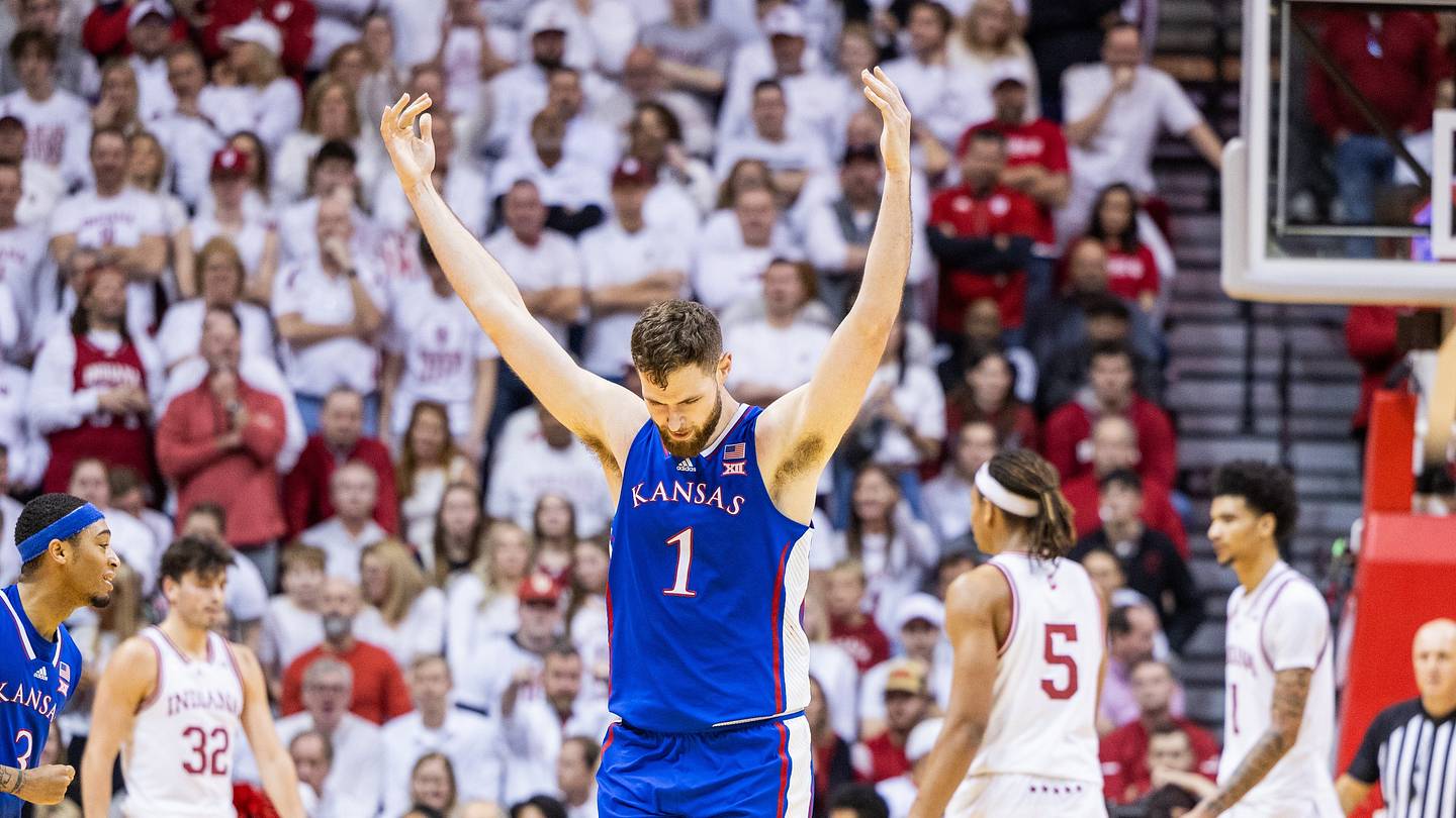Hunter Dickinson Gets Last Laugh in Longtime Feud With Indiana
