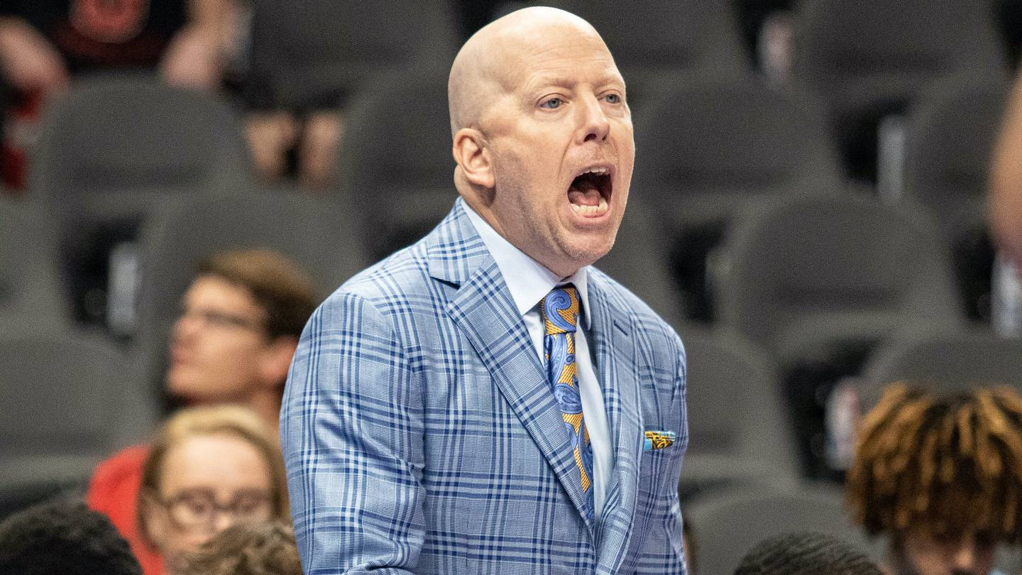 UCLA Basketball: Mick Cronin Has Hilarious Response to Players Who Get ...