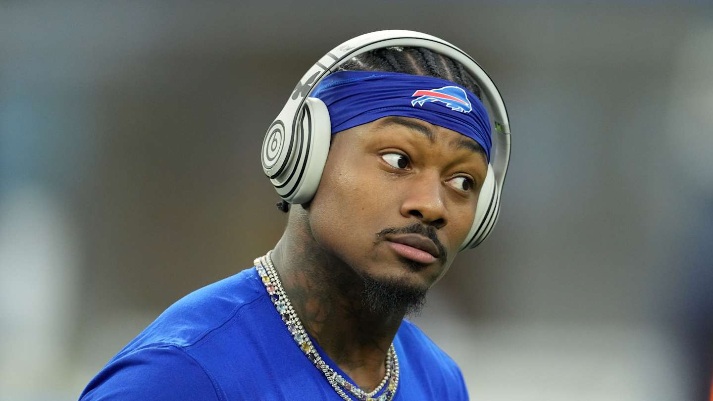 Buffalo Bills WR Stefon Diggs Sets NFL Record vs. New England Patriots