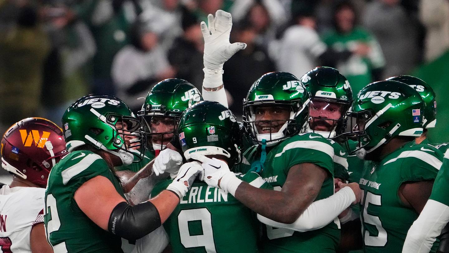Jets Avoid Nightmare Before Christmas, Defeat Commanders on Last-Minute ...