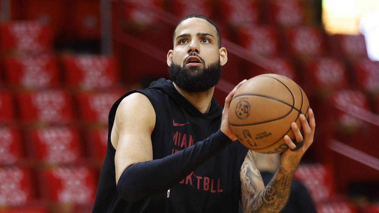 Miami Heat's Caleb Martin Questionable Tonight Against Golden State ...