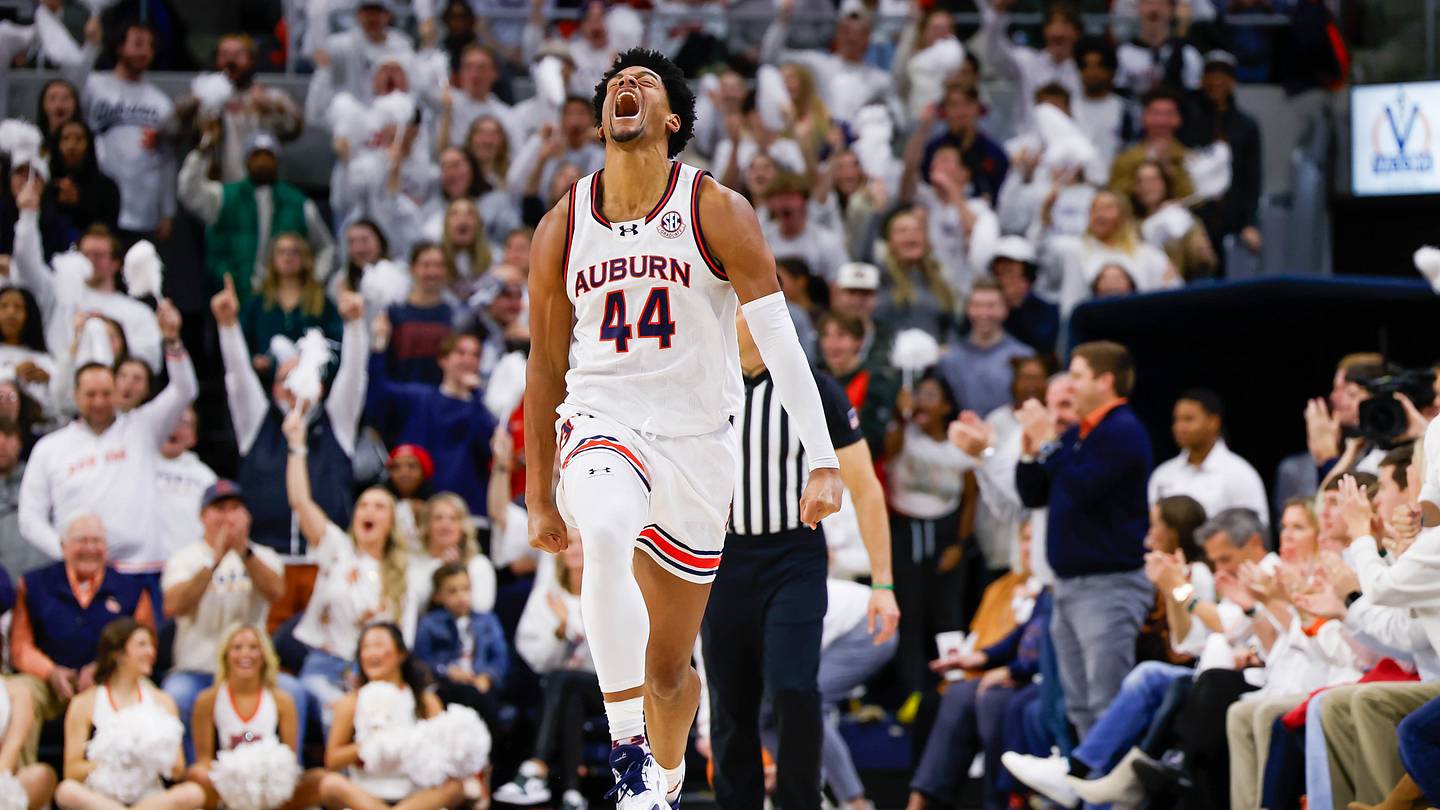 What did Dylan Cardwell have to say before Auburn's game against Georgia?