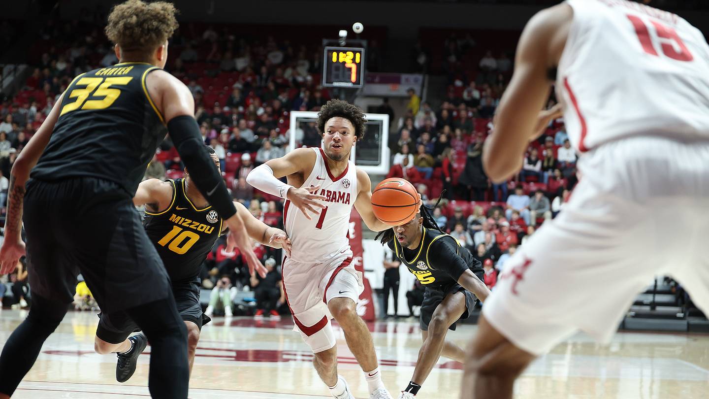 Alabama Guard Mark Sears Named Second Team All-American by The Sporting ...