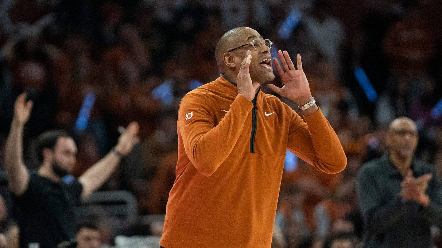 Longhorns Coach Rodney Terry Apologizes to UCF for 'Horns Down ...