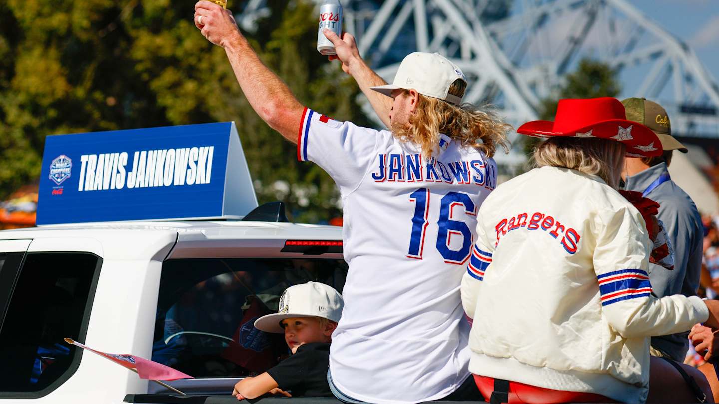 Texas Rangers Nearing Deal with Depth Outfielder